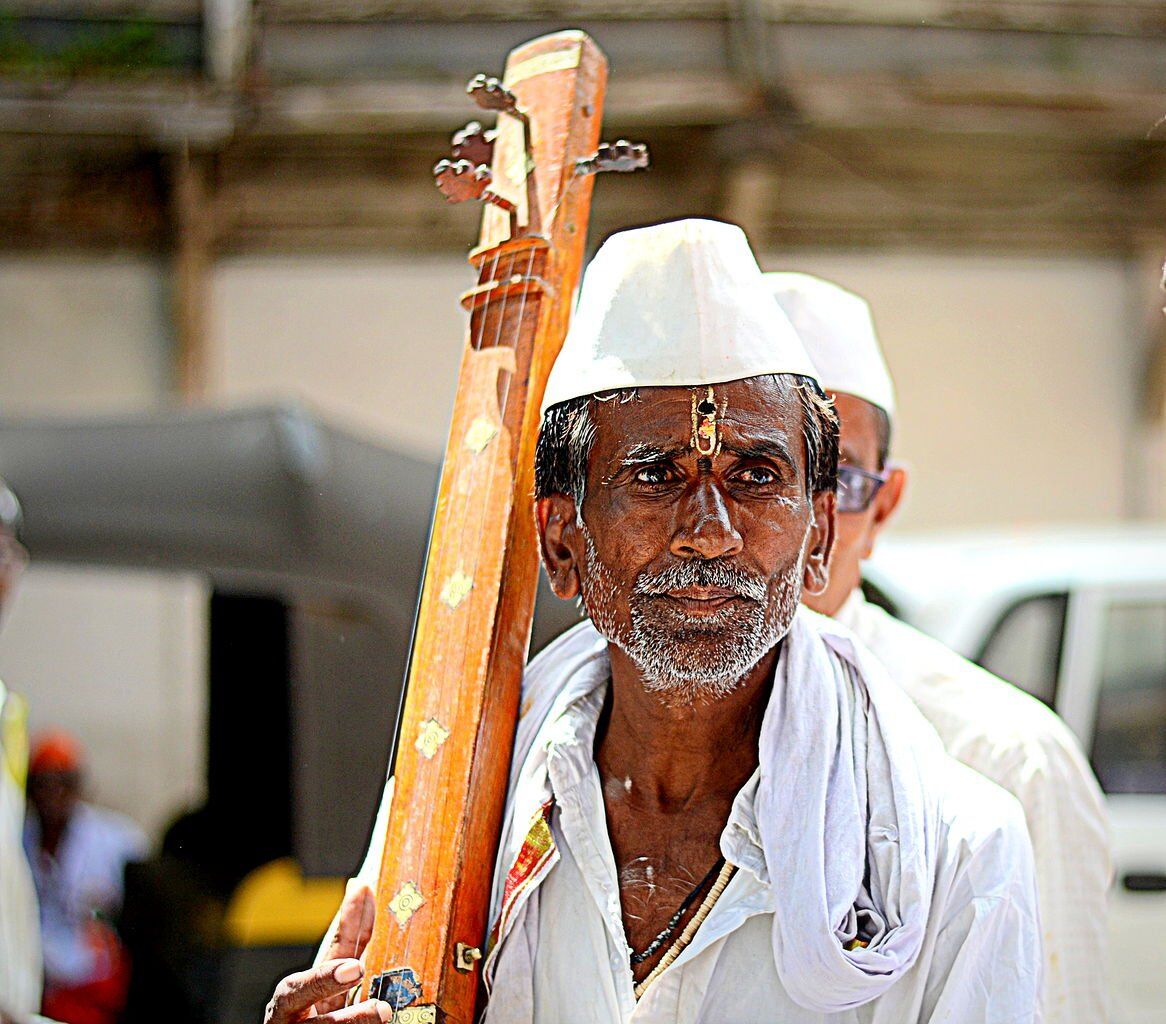 भागवत सांप्रदायातील लोक गळ्यात तुळशी माळ का घालतात?